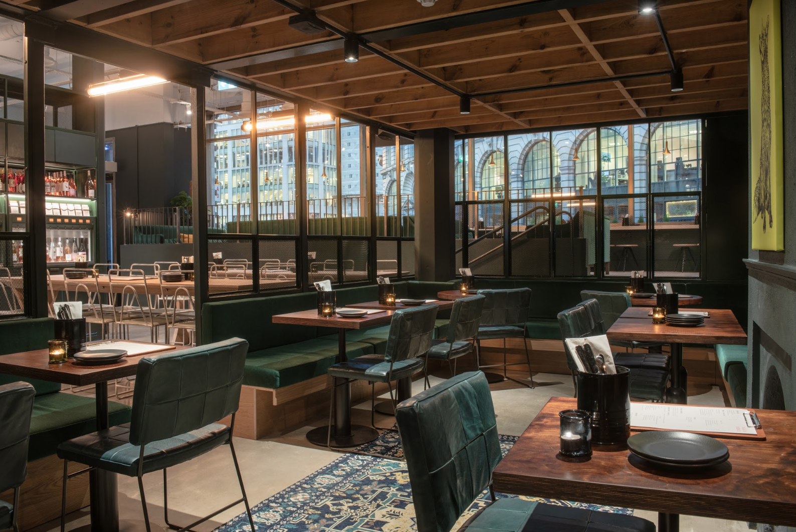 Vagabond Monument: Cool London Wine Bar | DesignMyNight