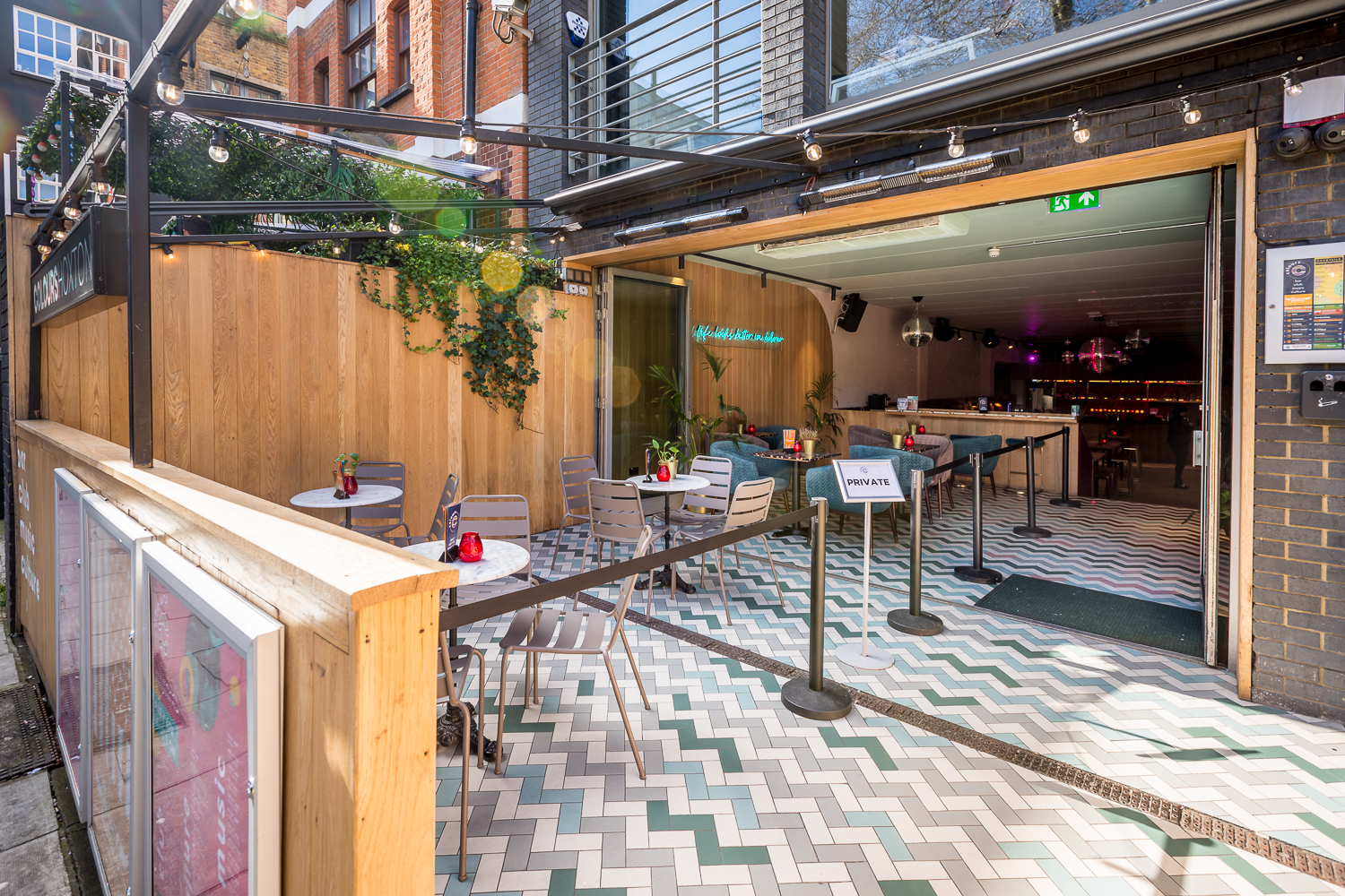 Colours Hoxton | London Bar Reviews | DesignMyNight