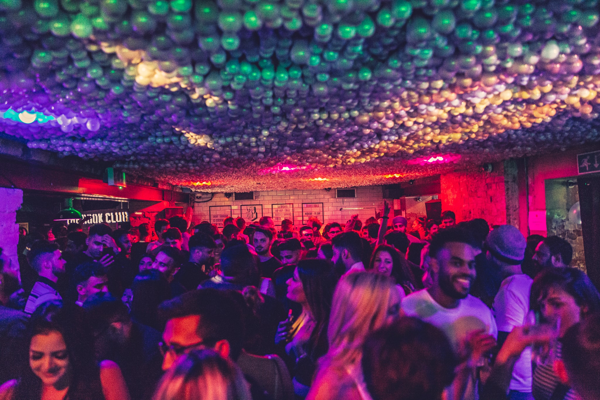 90's House Party | Shoreditch, London Clubbing Reviews | DesignMyNight