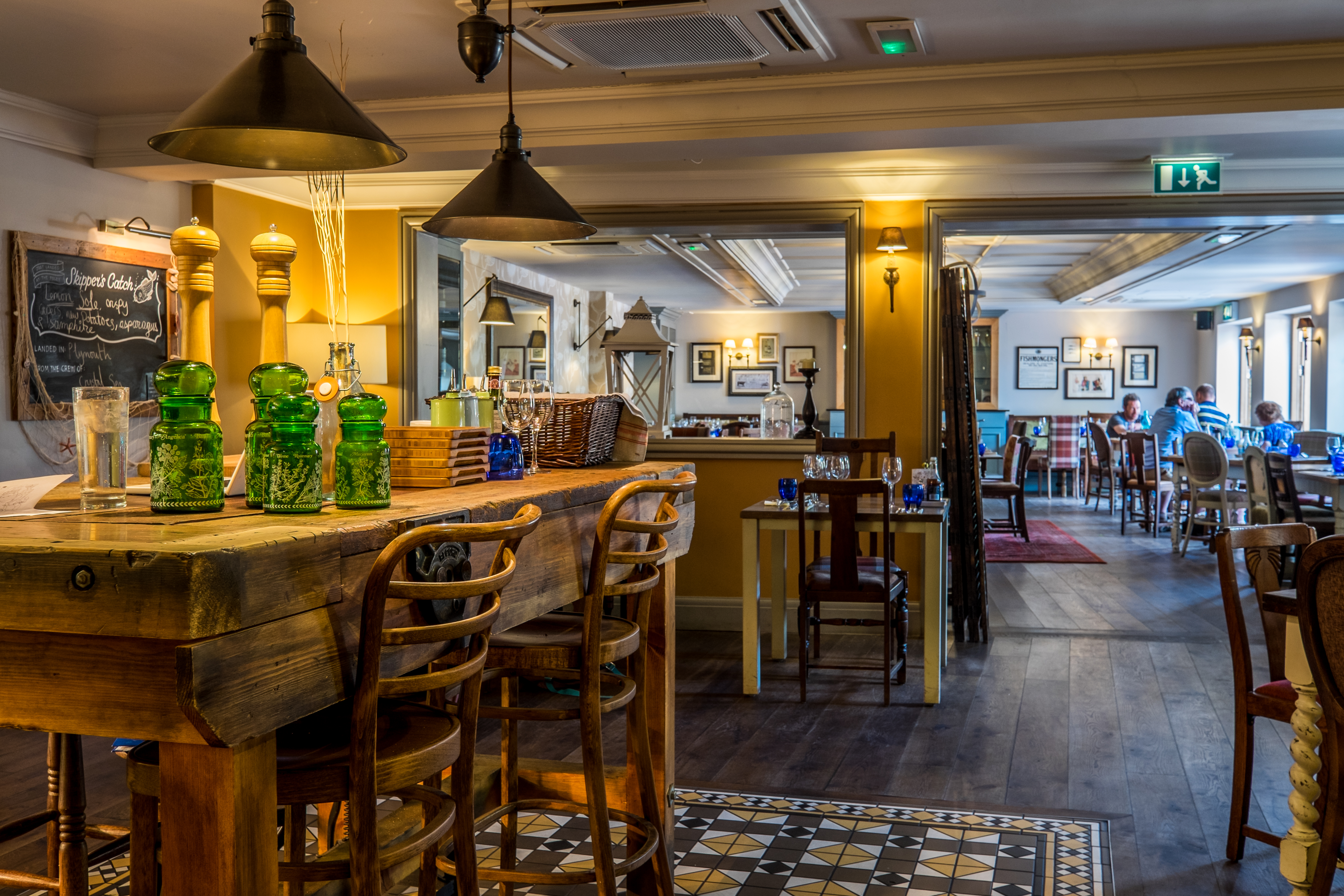 The Foley | Surrey Pub Reviews | DesignMyNight