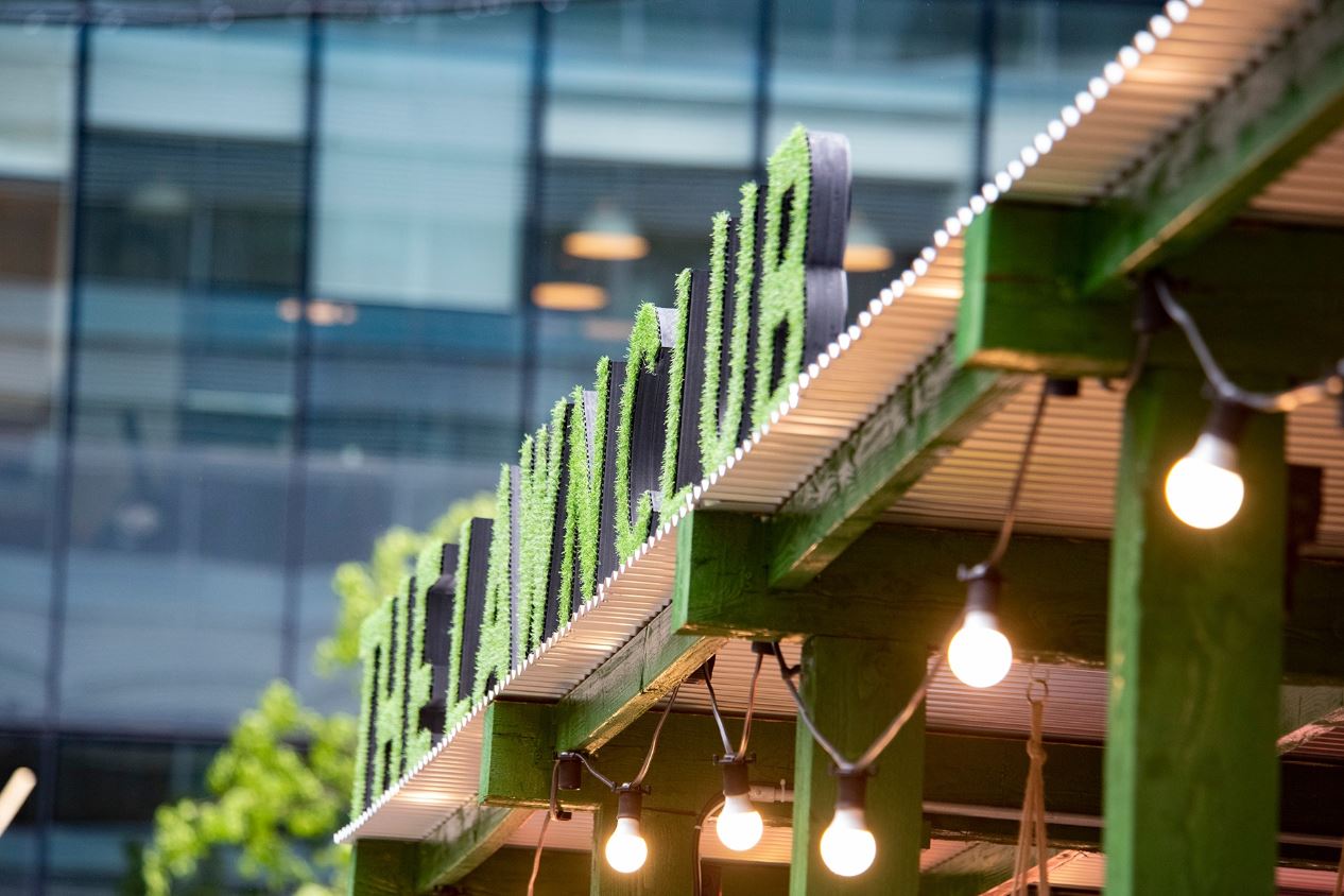 The Lawn Club Spinningfields | Manchester Bar Reviews | DesignMyNight