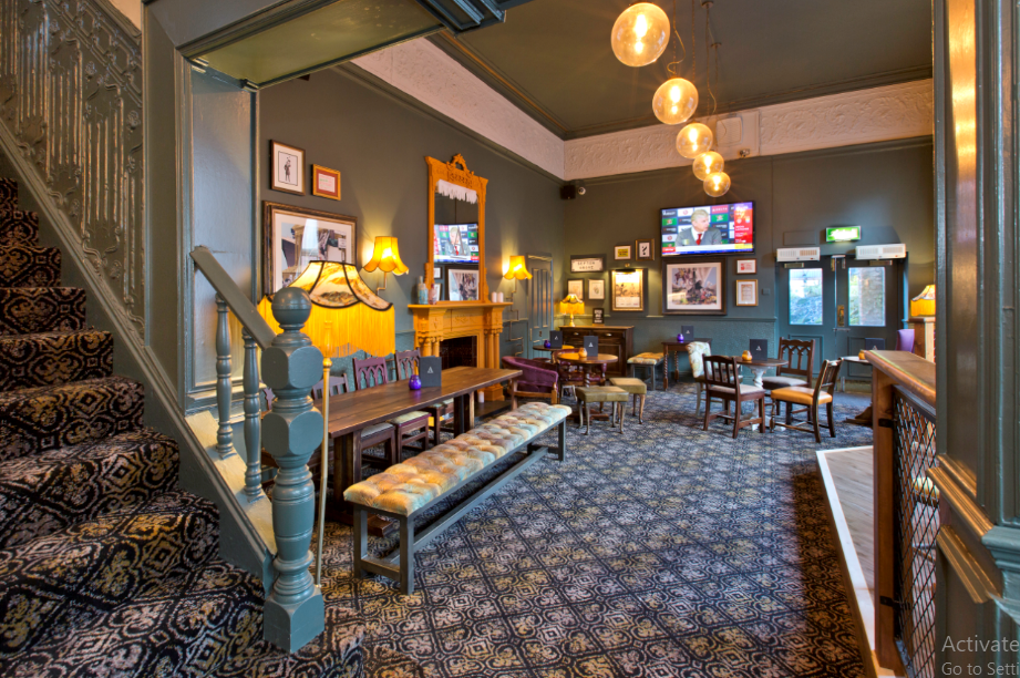 The Albert: Top Liverpool Football Pub | DesignMyNight