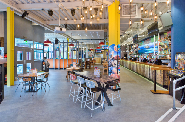 Walkabout: Affordable Carlisle Pub | DesignMyNight