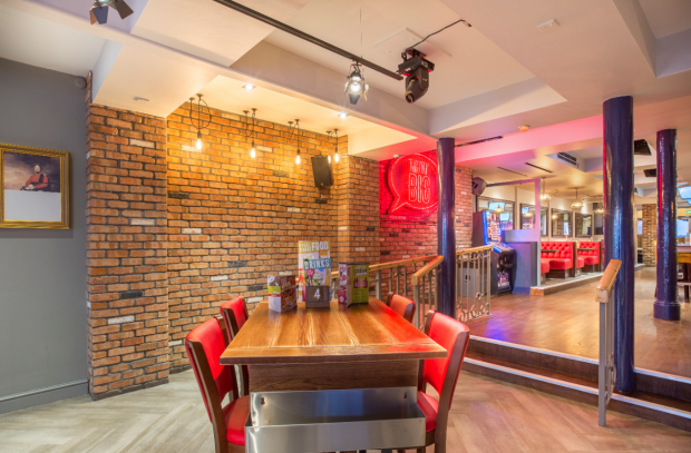 Yates: Affordable Pub In Doncaster | DesignMyNight
