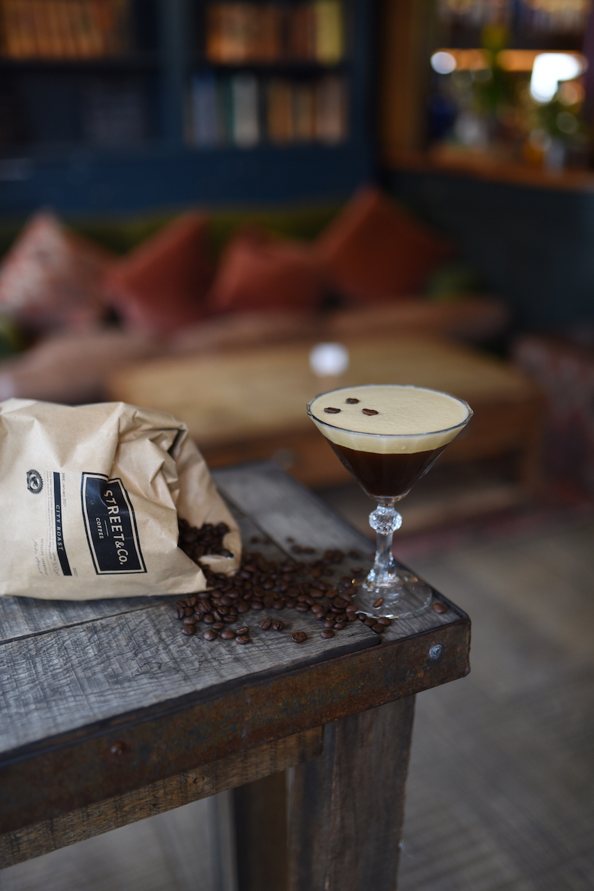 The Phoenix Chelsea | London Pub Reviews | DesignMyNight