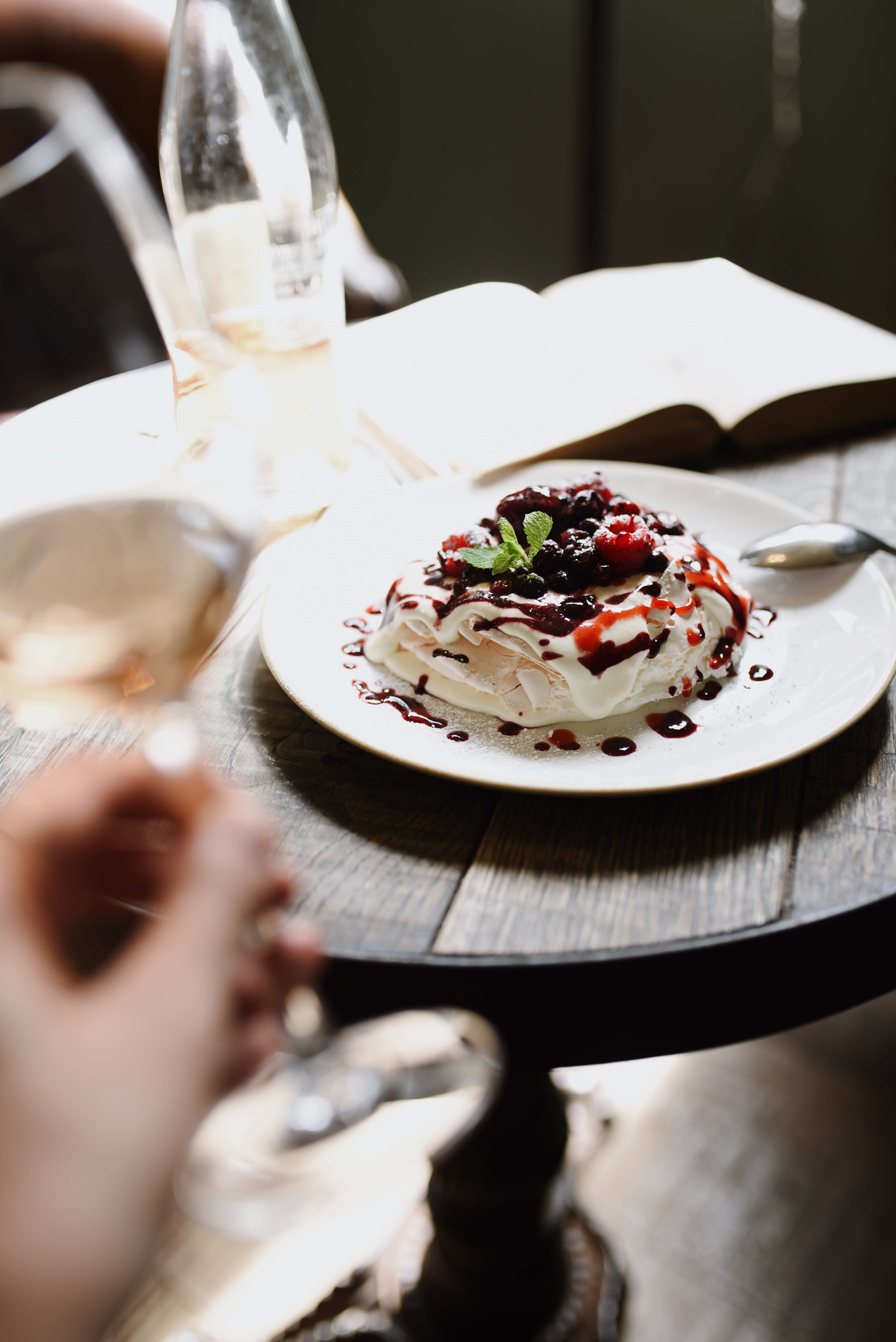 The Phoenix Chelsea | London Pub Reviews | DesignMyNight