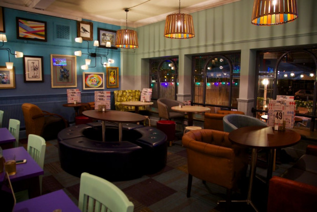 The Southfield: Top Middlesbrough Pub | DesignMyNight