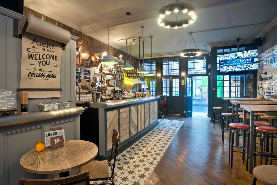 The College Arms: Sports Pub In Fitzrovia | DesignMyNight