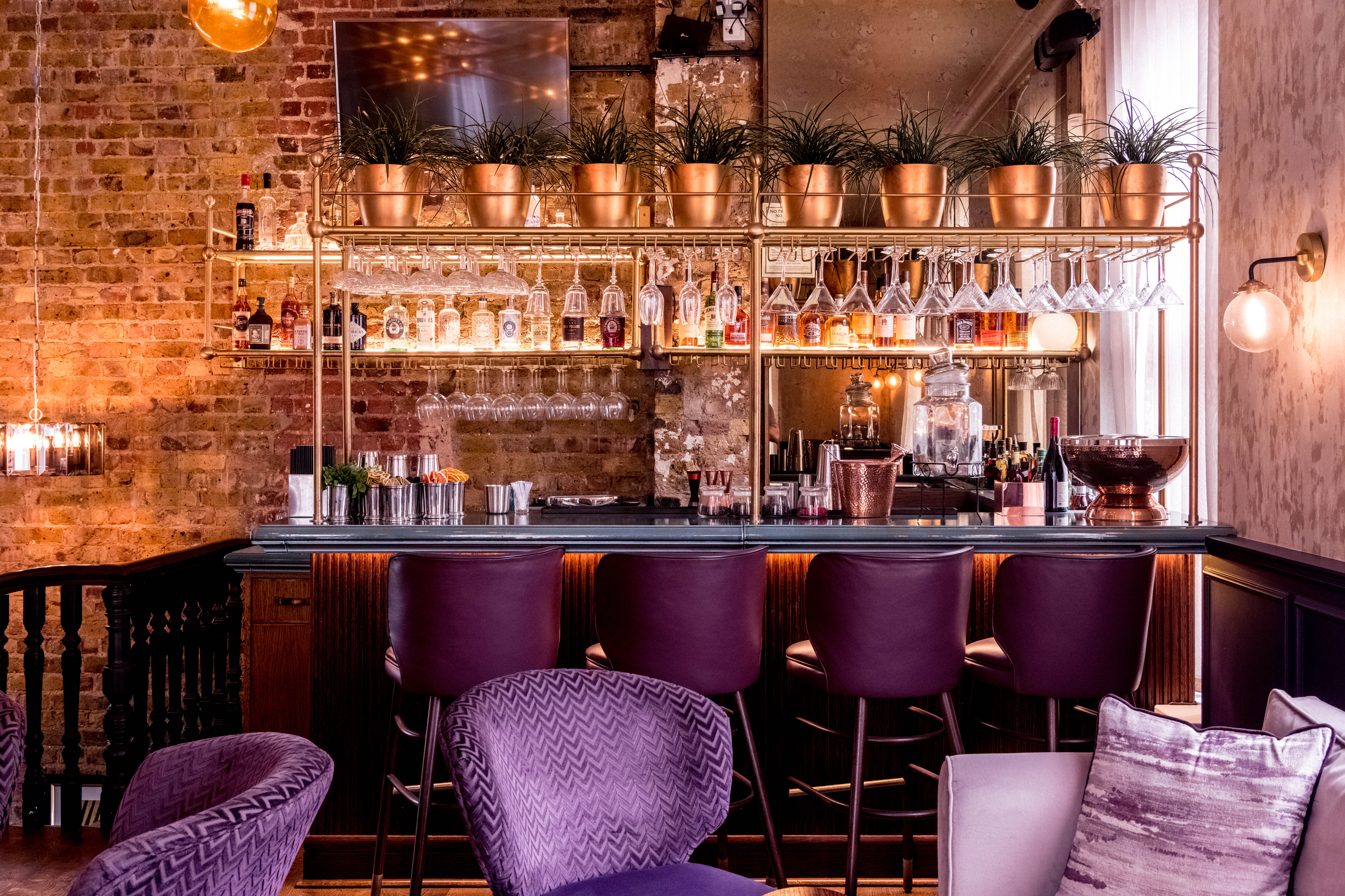 The Cavendish: Fancy Pub Dining in London | DesignMyNight