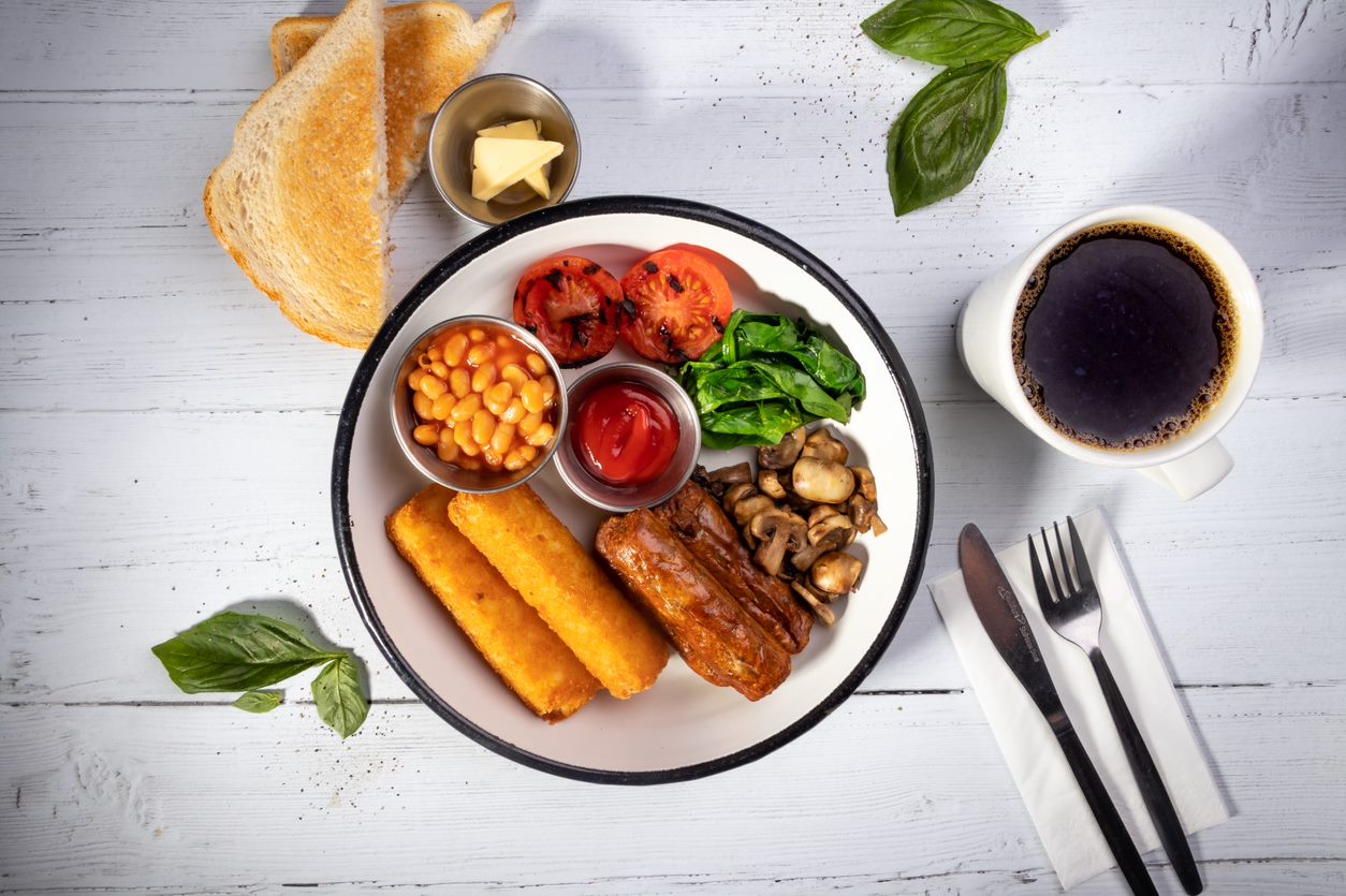 The English Lounge: Cosy Northern Quarter Pub | DesignMyNight