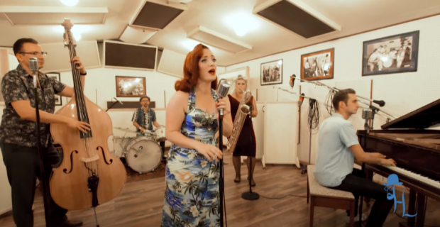 SARAH MAI & THE RHYTHM RIOTS QUINTET | London Live Music Reviews ...