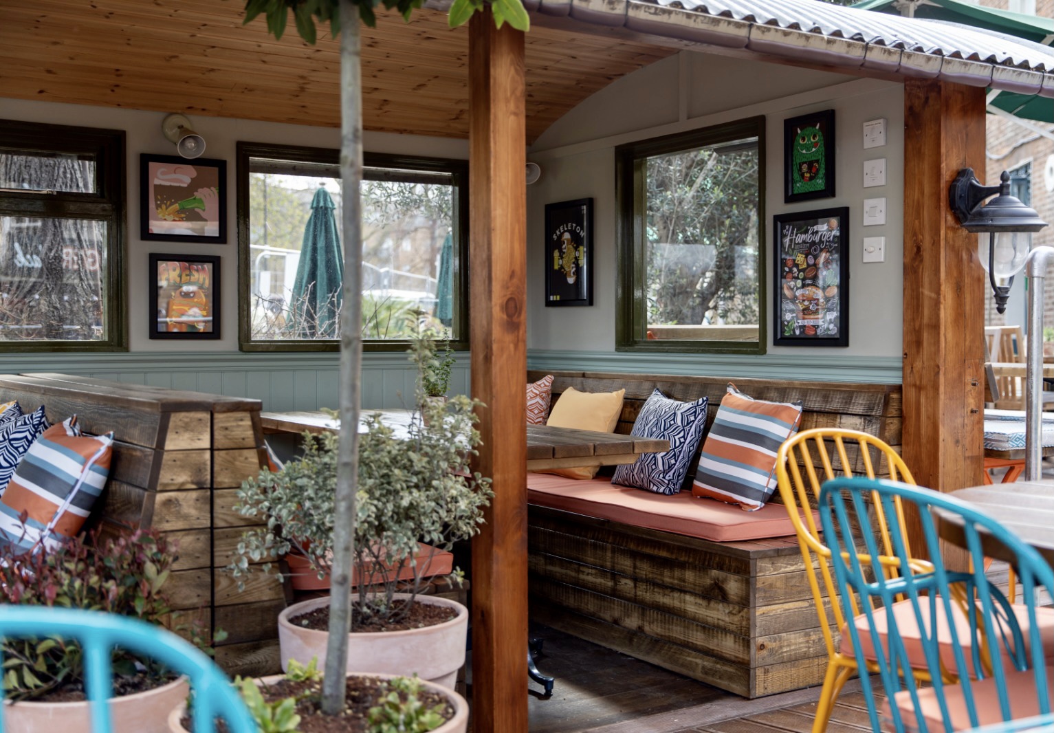 The Windmill Hotel Pub Clapham Common South Side London Reviews ...