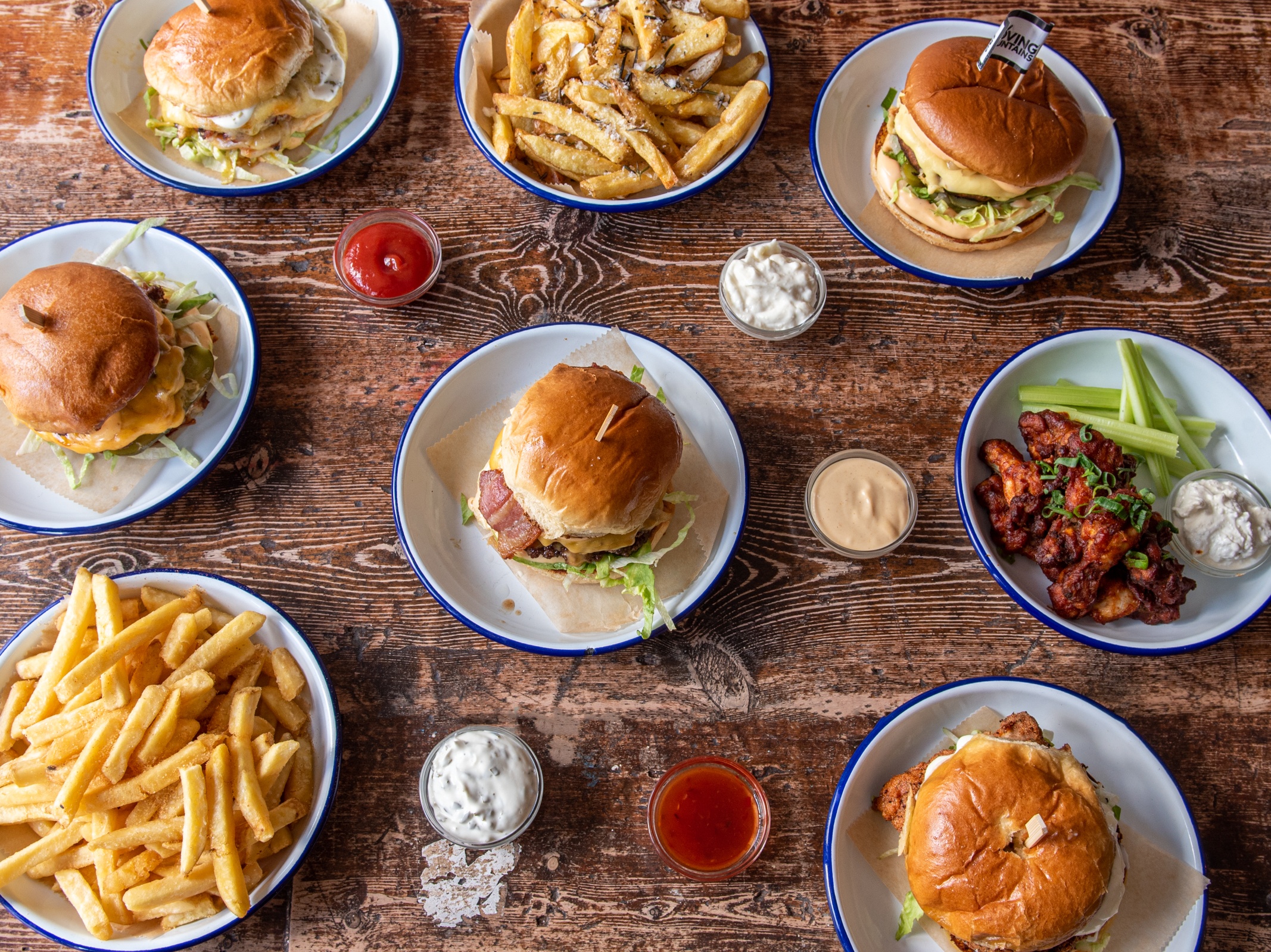 SiXTY/FoUR Cocktail Bar & Grill: Drinks in Clapham | DesignMyNight