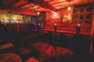 14 Cool And Quirky Bars In Bournemouth | DesignMyNight