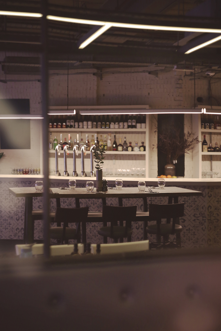 SW16 Bar & Kitchen: Top Streatham Bar And Cafe | DesignMyNight