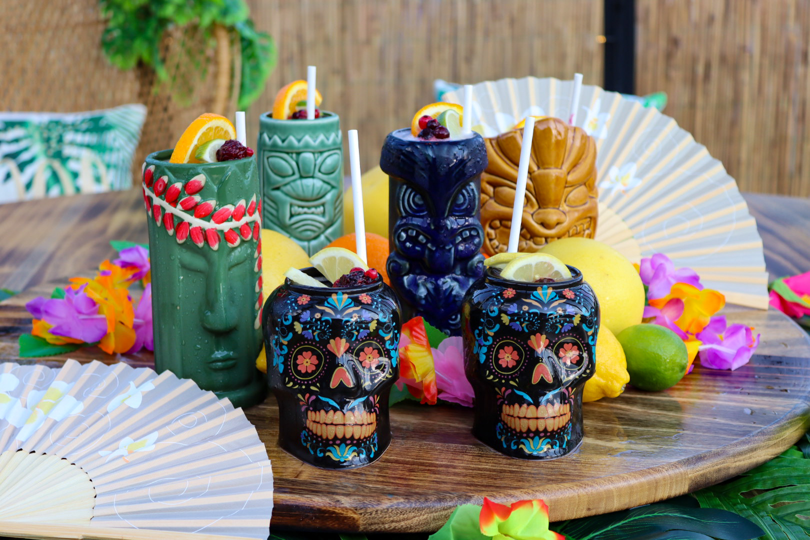 The Pod: Fun Outdoor Bar in Newport | DesignMyNight