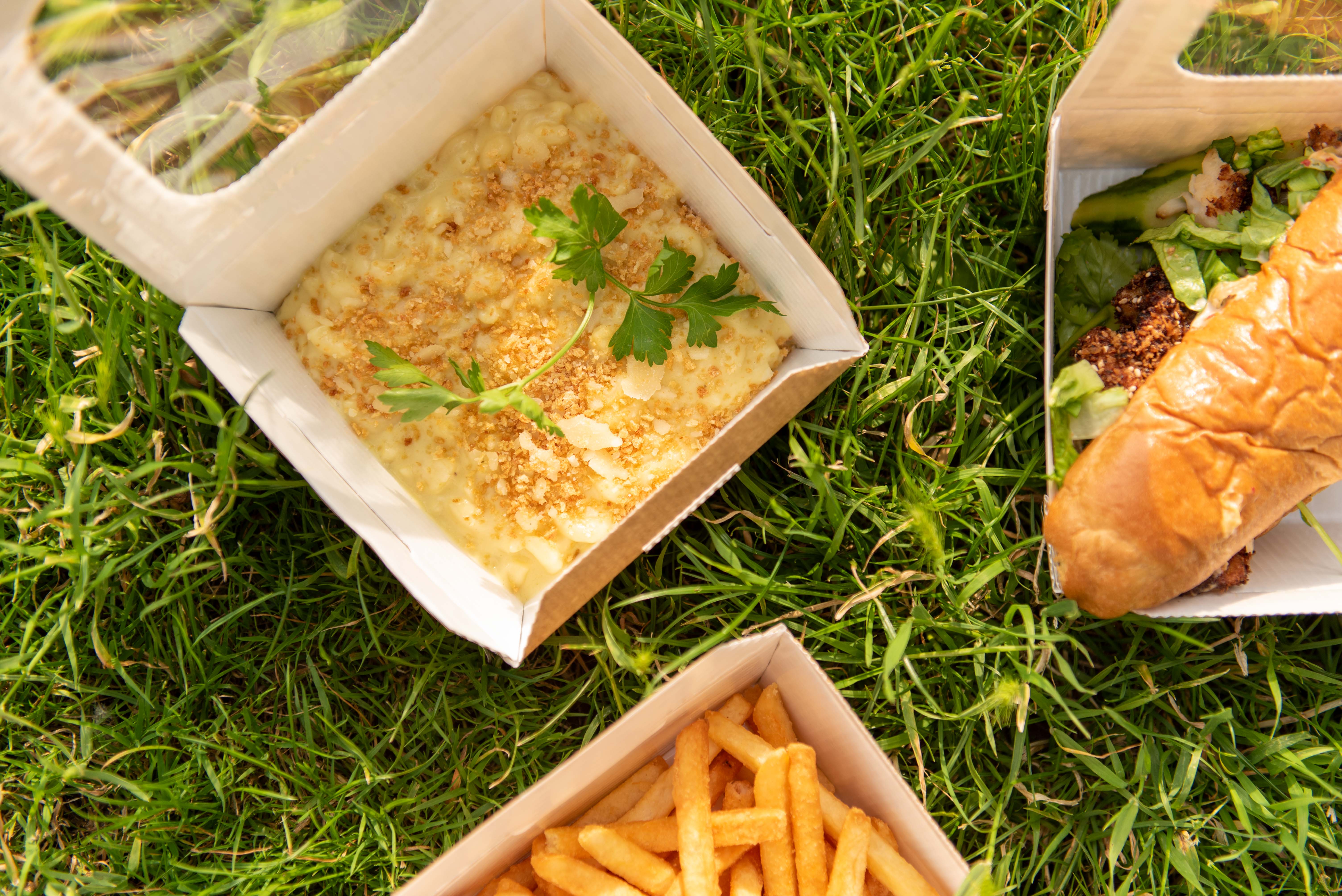 Aperol Summer Garden Launch Party | Balham, London Fun Time Partying ...