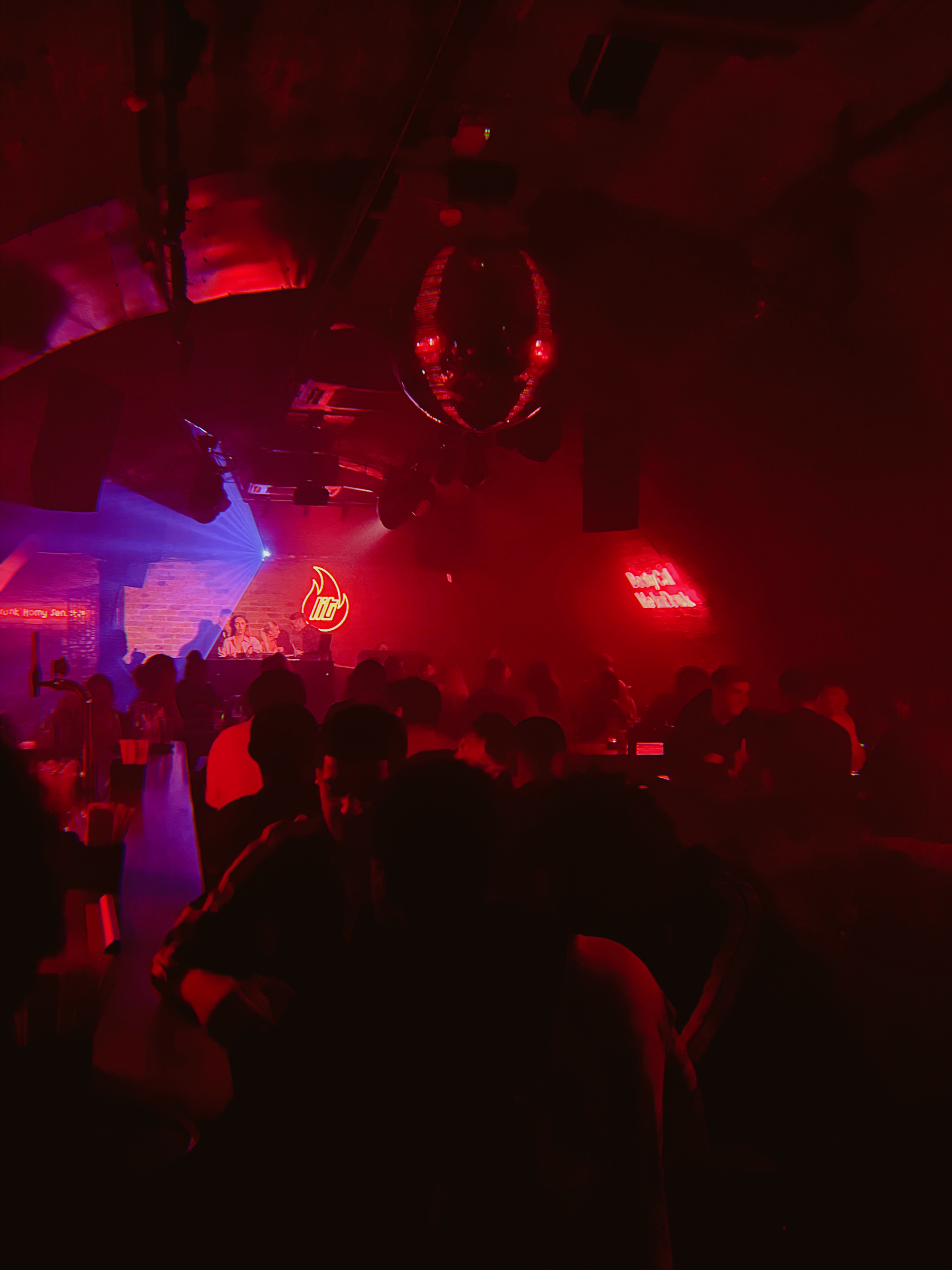 Lit Saturdays | Clapham, London Clubbing Reviews | DesignMyNight