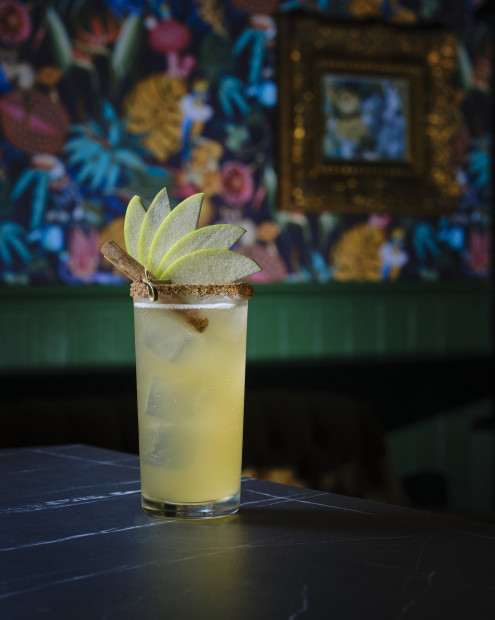 The Raging Bull: Quirky Cocktail Bar in Edinburgh | DesignMyNight