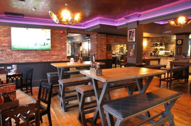 O'Neill's Watford: Sports Bar & Cheap Drinks | DesignMyNight
