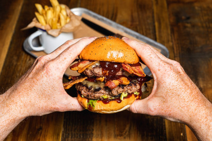 Reading: Incredible Bars, Restaurants, Pubs + Experiences | DesignMyNight