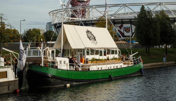 Barge East: Pretty Boat Restaurant In Hackney | DesignMyNight