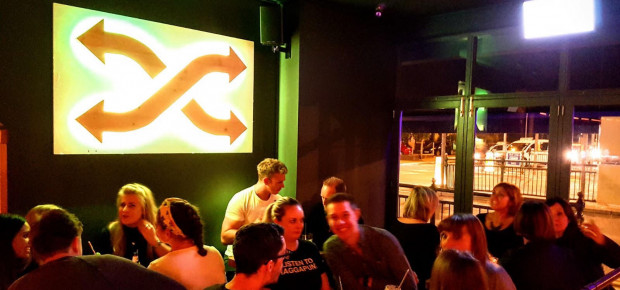 Shuffle Bar And Jukebox Brighton: Quirky Cocktail Bar | DesignMyNight