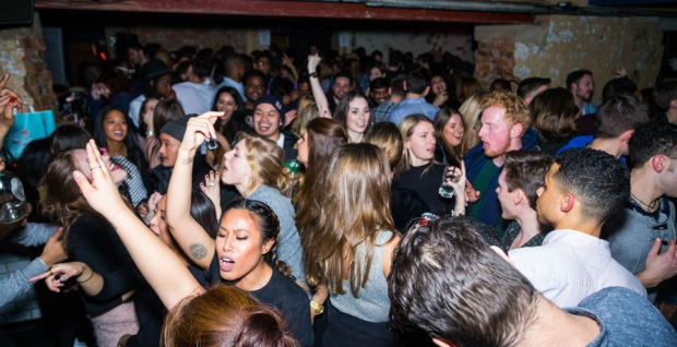 Rated R - RnB Classics/Rap/Dancehall/Afrobeats | Shoreditch, London ...