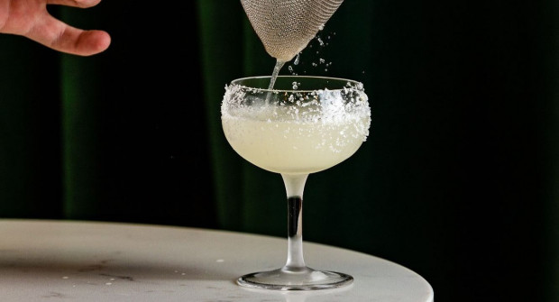 Blinker: Sustainable Cocktails In Manchester | DesignMyNight