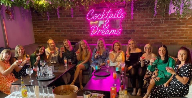 Classic Cocktail Class | DesignMyNight