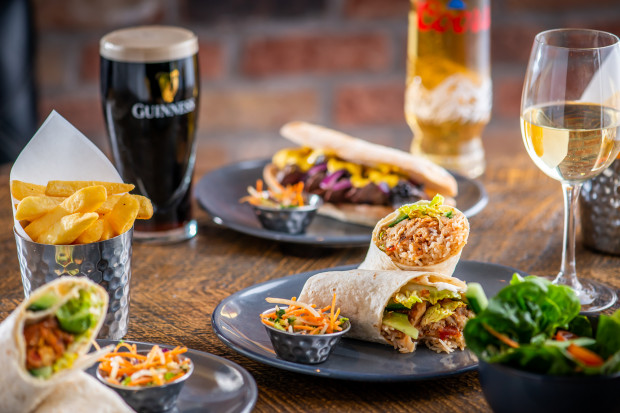 Auctioneers: Beer Garden In Glasgow | DesignMyNight