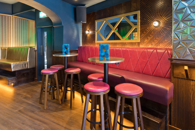 Be At One Lincoln: Fun & Affordable Cocktail Bar | DesignMyNight