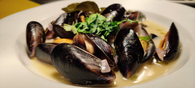 The Jolly Sailor: Friendly Orford Pub | DesignMyNight