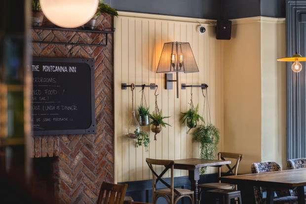The Pontcanna: Cool Cardiff Pub | DesignMyNight