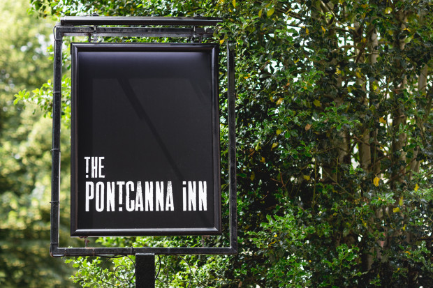The Pontcanna: Cool Cardiff Pub | DesignMyNight