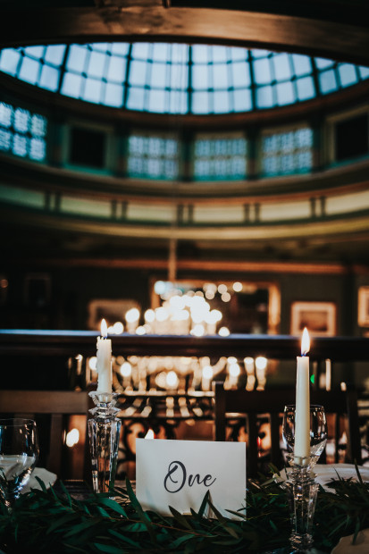 Counting House: Historic Pub In The City of London | DesignMyNight