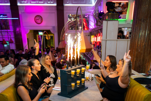 Neighbourhood Liverpool: Book A Table | DesignMyNight