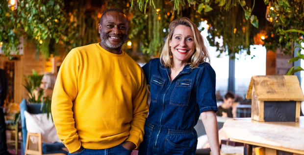 Breakfast Q&A with Juliet Kinsman and Simon London | UK Something A ...