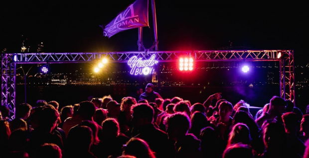 New Year's Eve Yeah Buoy Boat Party | Sydney Boat Party Reviews ...