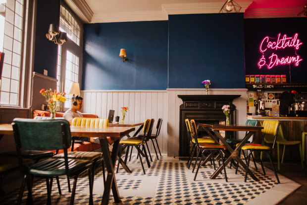 The Gorringe Park: Tooting Pub With A Garden | DesignMyNight