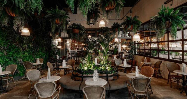 The Botanist: Pretty Restaurant Bar In Cheltenham | DesignMyNight