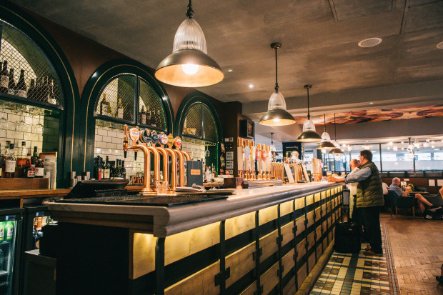 Signal Box: Pub In Euston Station | DesignMyNight