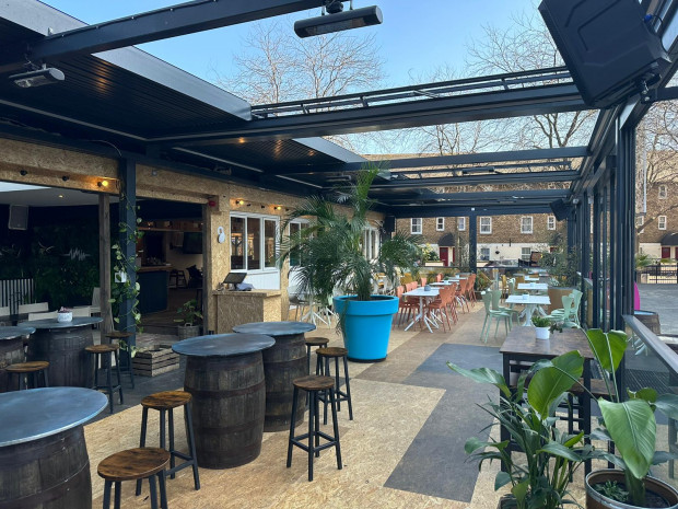 Limin’ Southbank : Beach Club In Central London | DesignMyNight