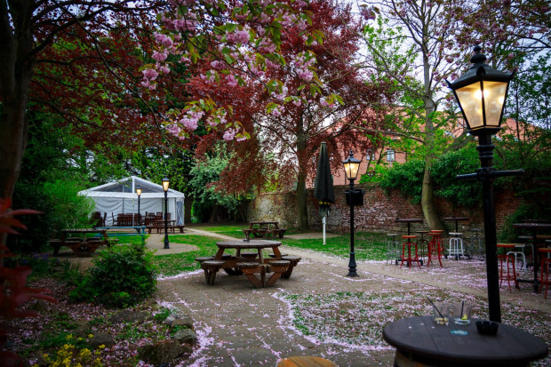 Black Bull Yarm Cleveland: North Yorkshire Pub | DesignMyNight