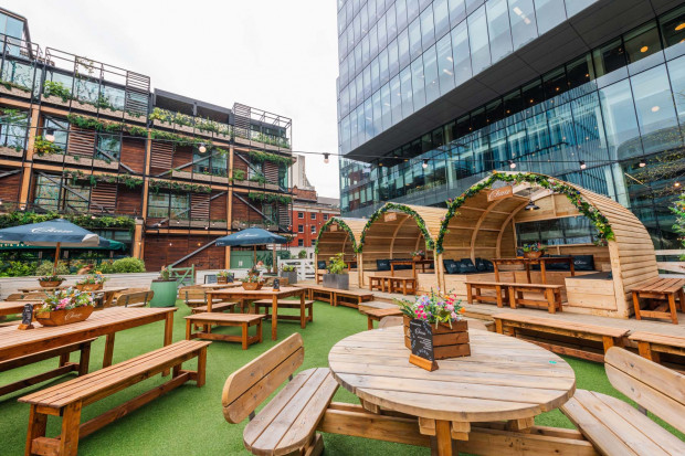 The Lawn Club: Alfresco Food & Drinks In Spinningfields | DesignMyNight