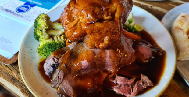 Sunday Roasts | Finchley, London Food & Drink Reviews | DesignMyNight