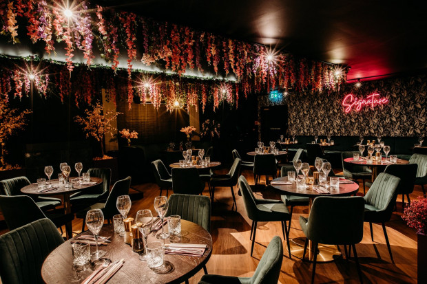 Pure Lounge Club And Signature Restaurant: Bexleyheath Nightlife ...