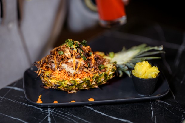 Pineapple Xpress: Tropical Restaurant Bar In Shoreditch | DesignMyNight