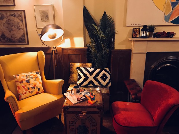 The Little Blue Door | London Bar Reviews | DesignMyNight