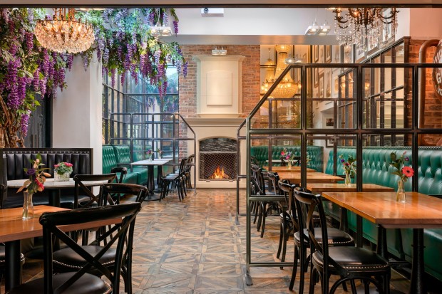 Black Ivy: Pretty Hotel Restaurant In Edinburgh | DesignMyNight
